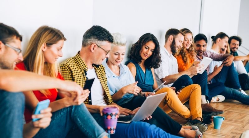 Do we control technology, or does it control us? - Cybercology